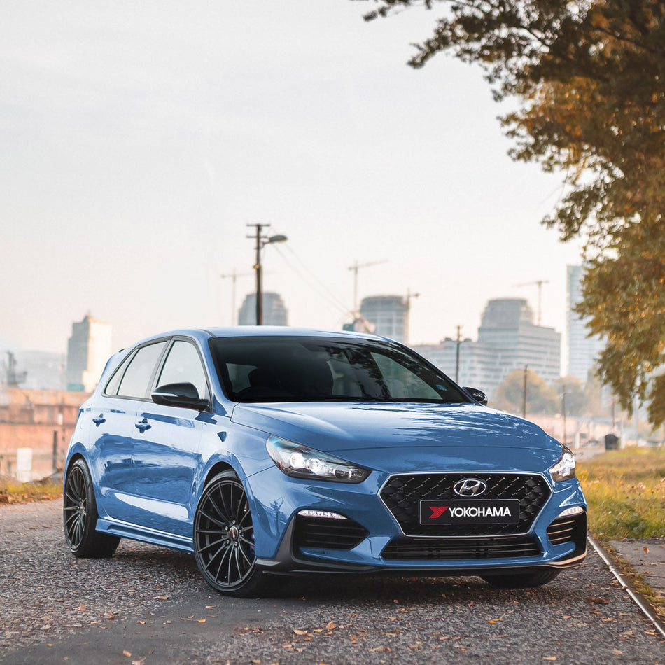 Yokohama BluEarth-GT AE51 - 235/55R17 99W – Tyres & More